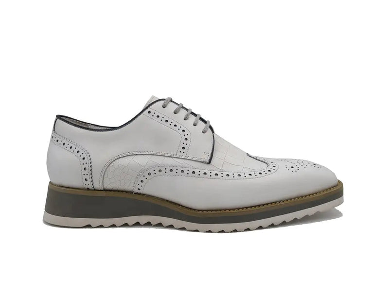 Gorgeous Lace-Up Oxford — MensUSA